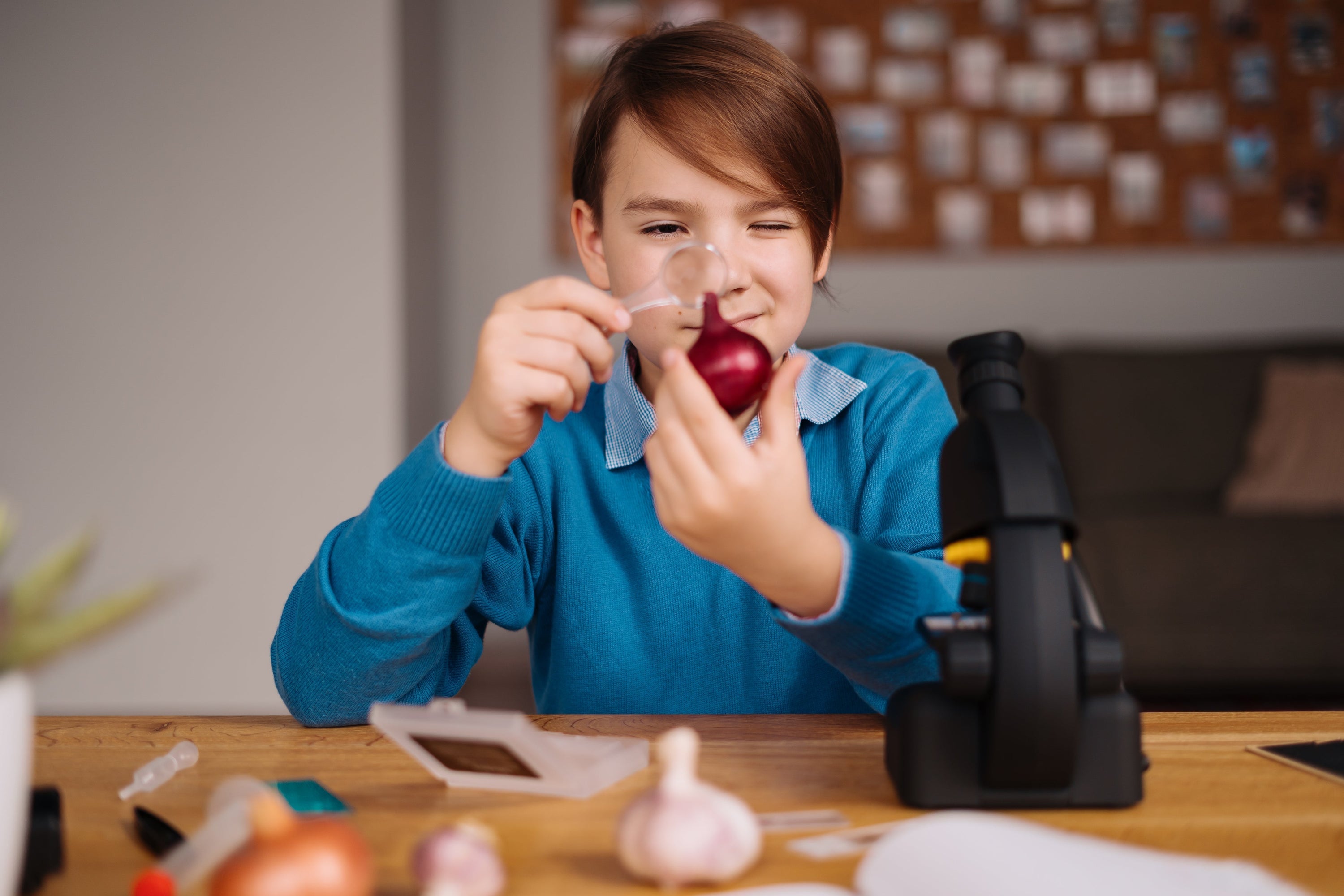 5 Senses Play: Your child may be learning more—but experiencing less