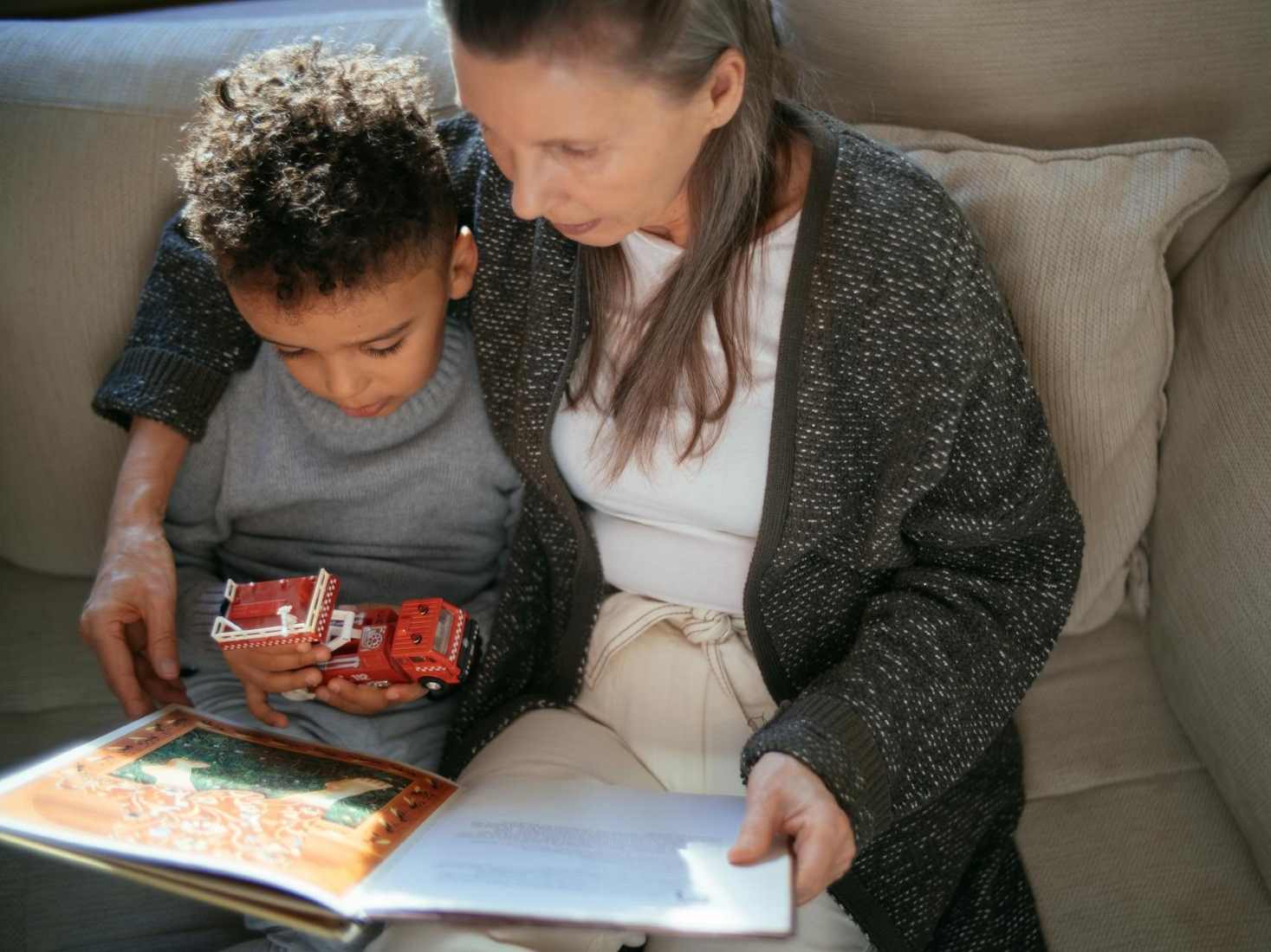 Boost Early Literacy Development with Smartizen’s Whole-Brain Program